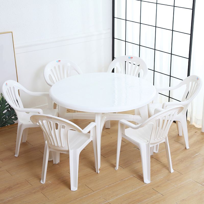 Plastic Outdoor Dining Table Modern Style Water Resistant Patio Table