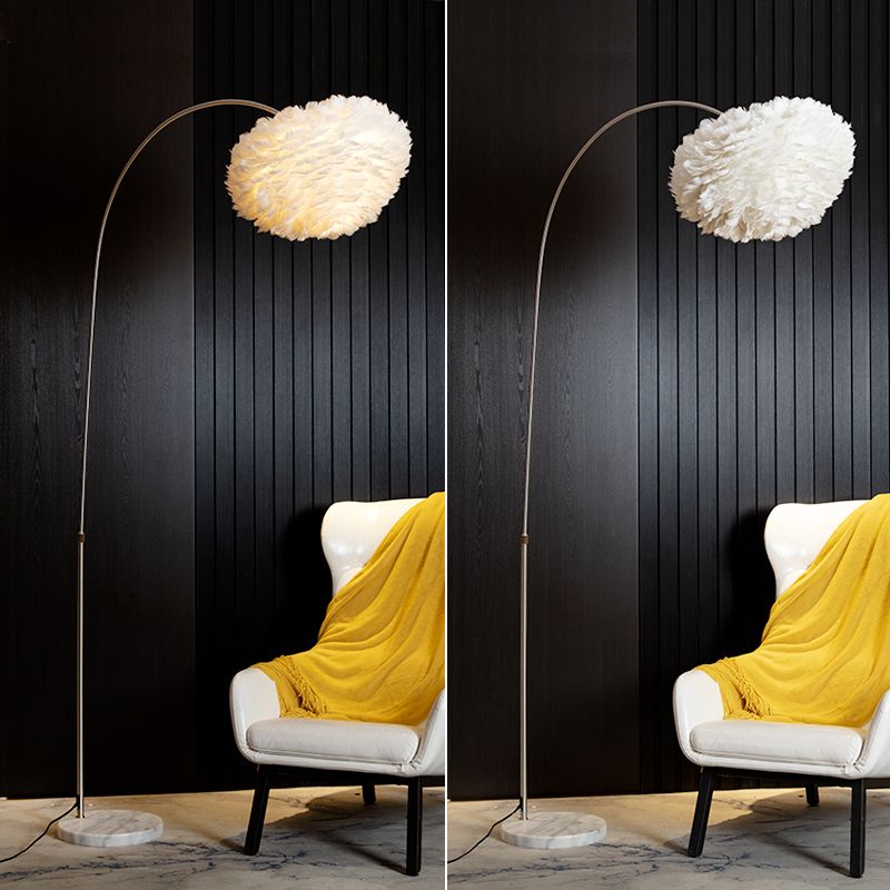 White Domed Floor Lighting Simple Single-Bulb Feather Stand Up Lamp wi