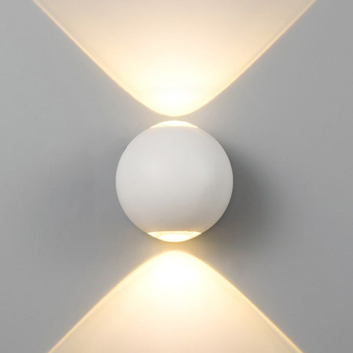 Modern Creative LED Waterproof Wall Lamp Aluminium Sphere Wall Sconce