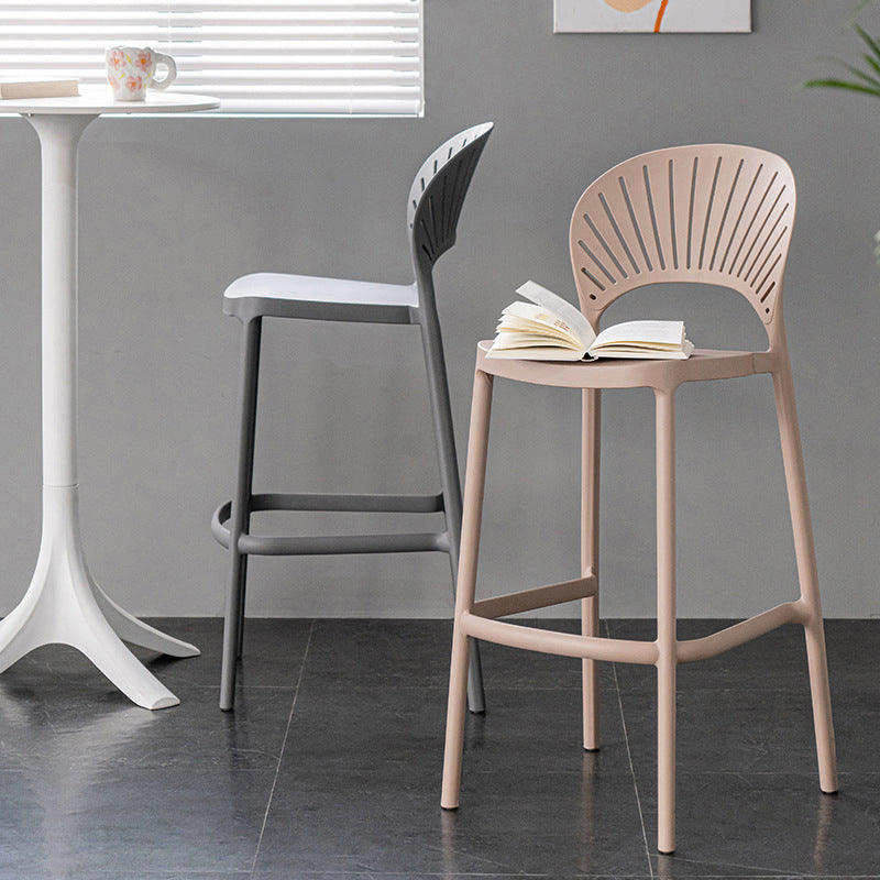 Nordic Style Bar-stool Plastic Counter Bar Stool with Plastic Legs for